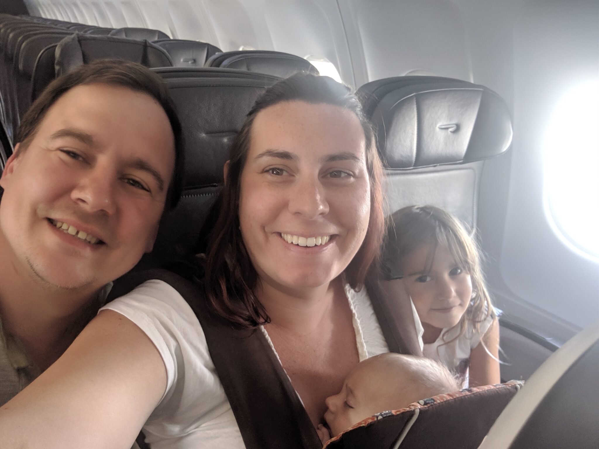 14 Hilariously Effective Tips to Survive a Long Plane Ride with Small ...